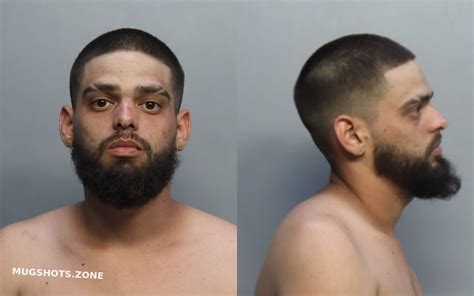 Gonzalezc Caceres Exon 09 21 2022 Miami Dade County Mugshots Zone