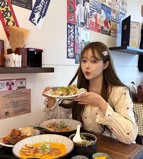 스라구 Ad 오늘의 행복 모먼트🥰 새해부터 아난티에서 온 T 받고 사랑하는 가족들이랑 함께 나들이 ෆ⃛ 곧 부산