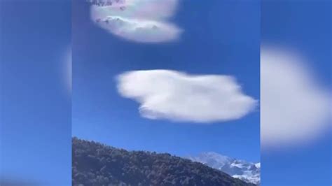 网友在玉龙雪山拍到七彩祥云 凤凰网视频 凤凰网
