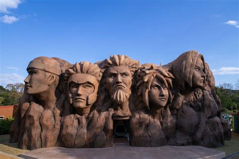 兵庫県立淡路島公園アニメパーク「ニジゲンノモリ」×神姫観光（神姫バス） 『naruto＆boruto 忍里』日帰り満喫チケット2種類が