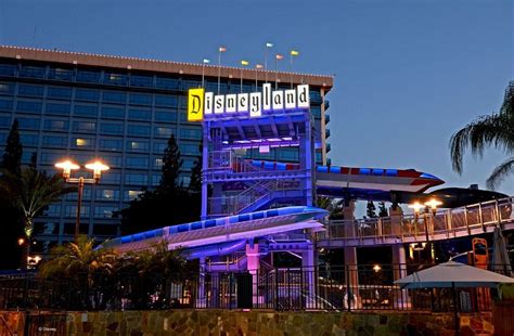 Disneyland Hotel Desde 466102 Anaheim Ca Opiniones Y Comentarios