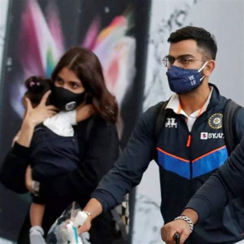 Anushka Sharma Did This Work To Save The Photo Of Daughter Vamika From