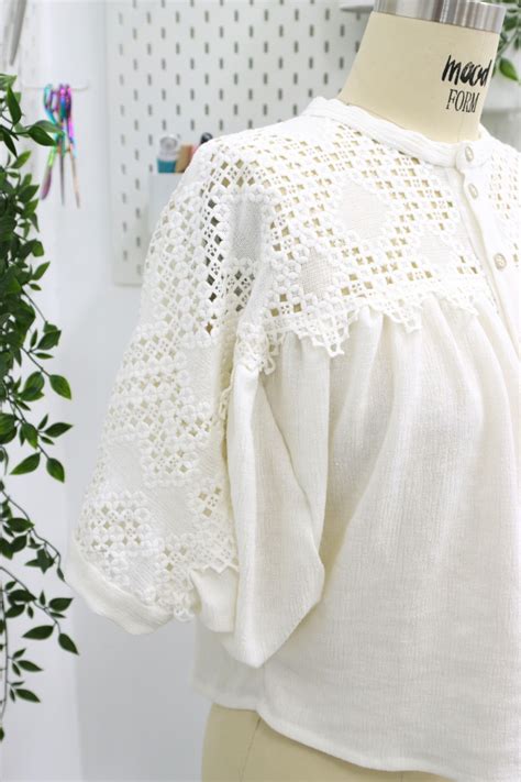 The Flora Blouse Free Sewing Pattern Artofit