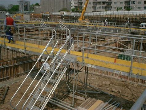 地中梁用通路システム 製品詳細日本仮設株式会社