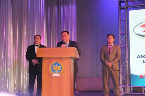 ХҮМҮҮНЛЭГИЙН ӨДРӨӨР ӨСВӨРИЙН УЛААН ЗАГАЛМАЙЧИД ЭГНЭЭГЭЭ ТЭЛЛЭЭ