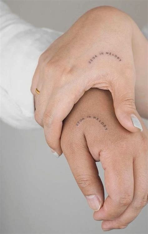 Pin De Andrea Ulate En Do It Tatuajes Minimalistas Tatuajes