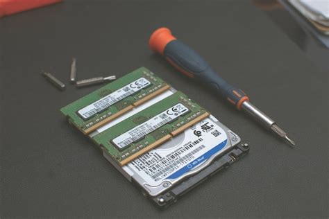Mengenal RAM Random Access Memory LCC Pekanbaru