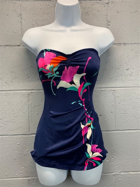 Vintage 1980s One Piece Swimsuit Built In Bra Skirt F… Gem