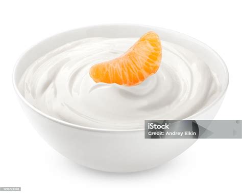 사워 크림 요구르트 흰색 배경에 고립 된 만다린 클리핑 경로 필드의 전체 깊이 감귤에 대한 스톡 사진 및 기타 이미지 감귤