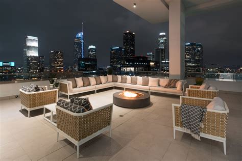 Step Inside Downtown Las Largest And Most Luxurious Penthouse