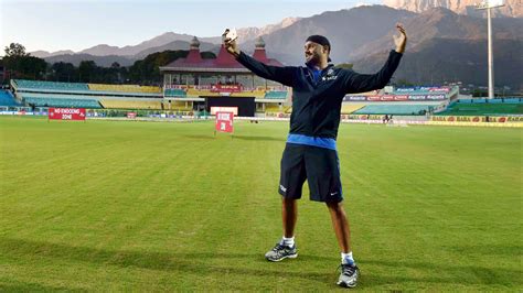 Aap Likely To Nominate Harbhajan Singh As Its Rajya Sabha Candidate