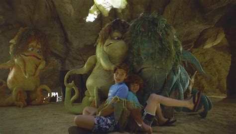 Sigmund And The Sea Monsters 2016