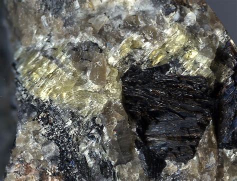 Mineralatlas Lexikon - Canasit