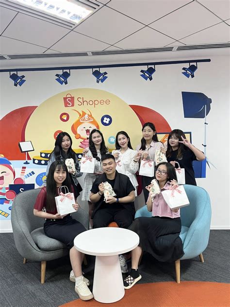 Nguyen Le Thuy Linh On Linkedin Embraceequity Internationalwomensday Lifeatshopee Shopee