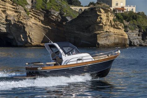 Record Numbers Of Foreign Tourists In Love With Gozzo Boats From Cantiere Mimì The Yachtbook