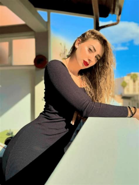 Sexy Maria Molina Weather Girl Photos The New York Banner