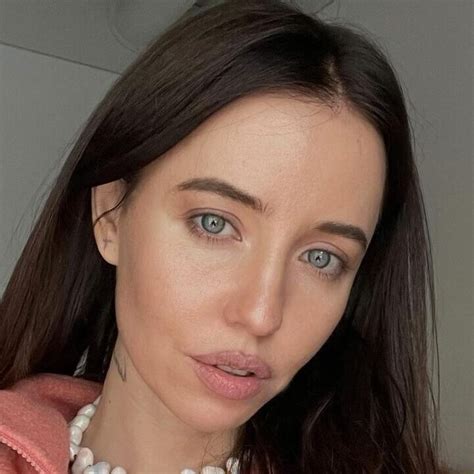 How Nadia Dorofeeva Celebrated Her 33rd Birthday Photo Woman Magazine