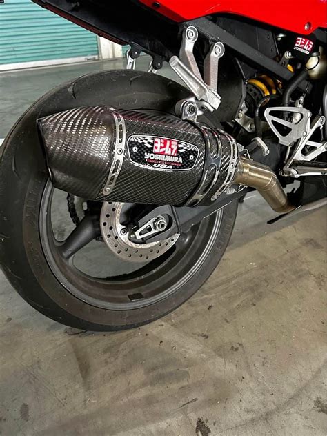 Yoshimura R77 D Carbon Rcbr
