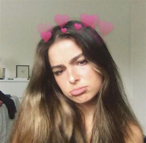 Addison Rae Cute