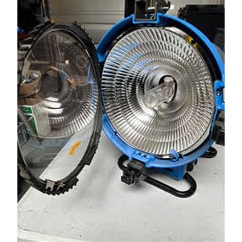Arri M18 Hmi Package With Large Ballast Buy Now From 10kused