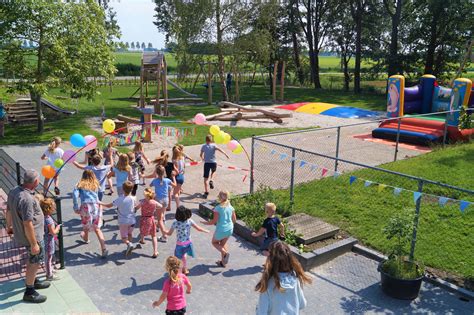 Speeltuin Boerderij De Boterbloem IJreka Speeltoestellen