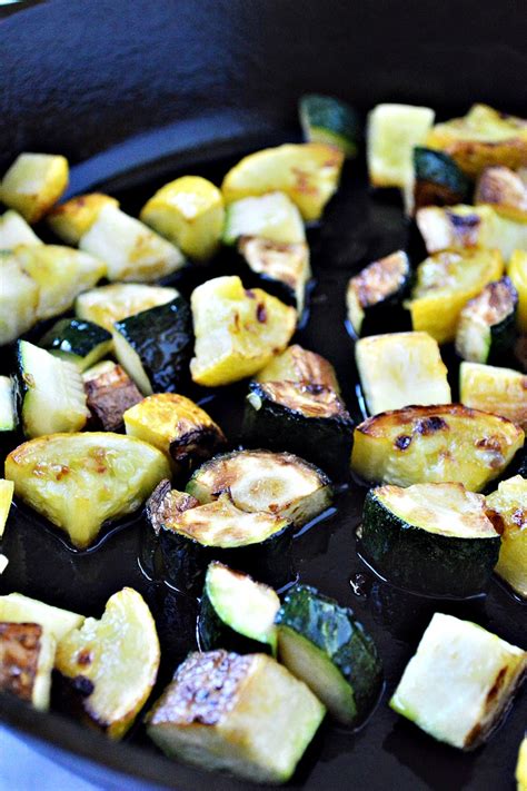 Low Carb Zucchini Recipe With Garlic Butter And Squash