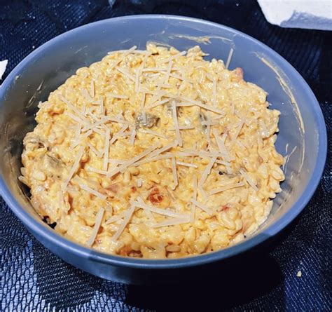 Sun Dried Tomato Risotto 910 Rhellofresh