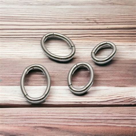 Titanium Seamless Click Ring Oval Piercings Works
