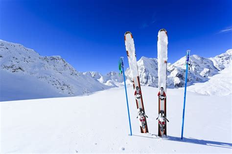 Best Skis For Beginners Thrillspire