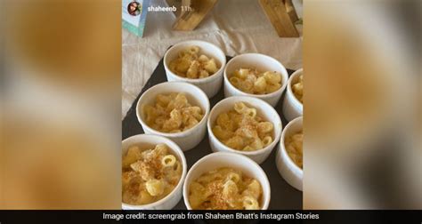 Watch Alia Bhatts Birthday Celebration Was Full Of Foodie Fun And 5