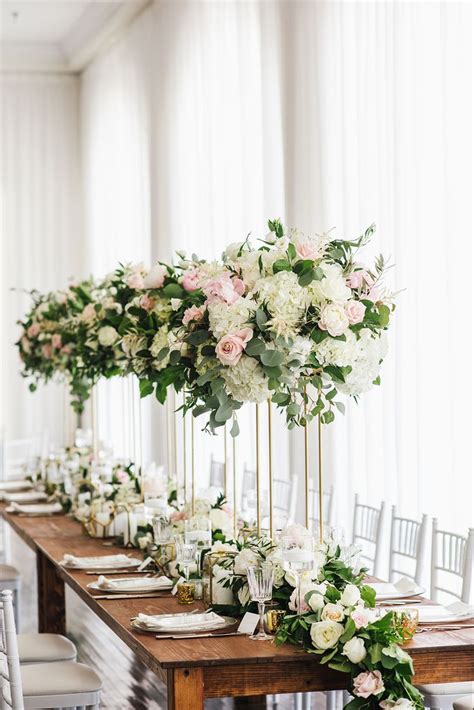 29 Fresh Floral Table Runners For Every Wedding Style
