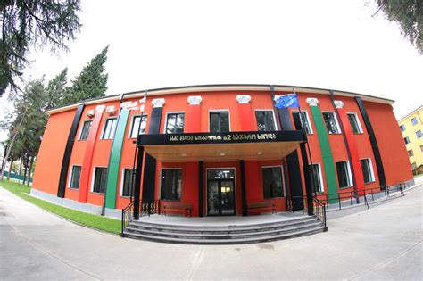 ზესტაფონის მუნიციპალიტეტის მერია 6 მილიონ ლარზე მეტი და 250 მდე პროექტი ერთი წლის