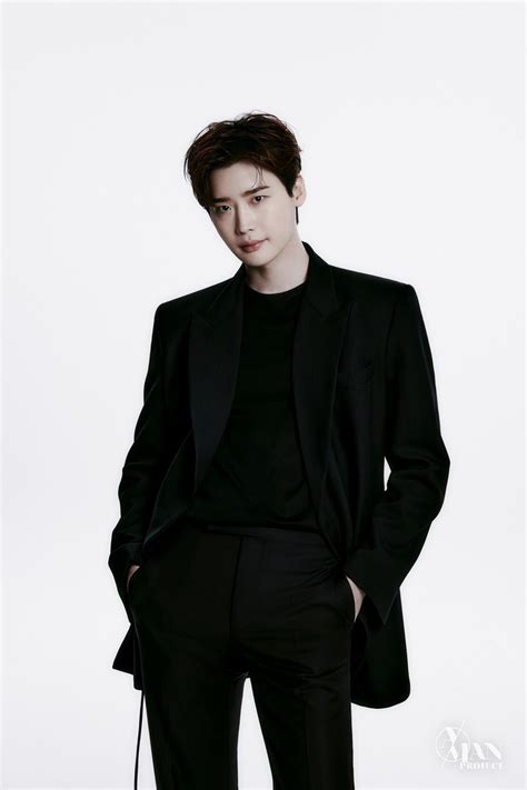 Lee Jong Suk Diễn Viên Chuyện Cười Hàn Quốc