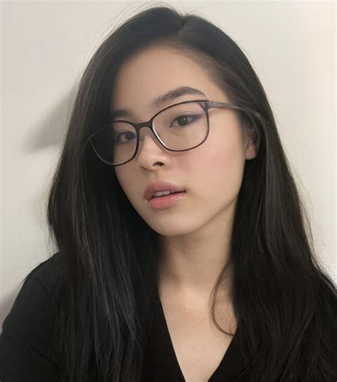 Daily Selfies 🖤 Rrealasians