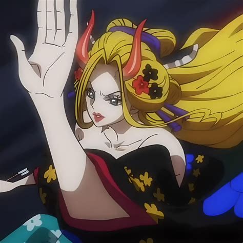 Black Maria One Piece En 2022