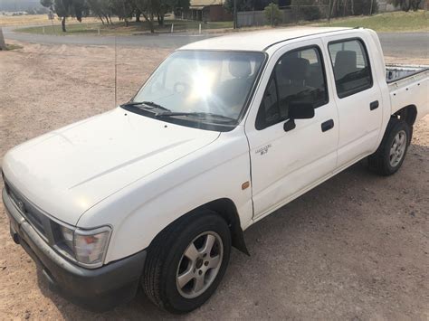 Fuel Tank Hilux Toyota