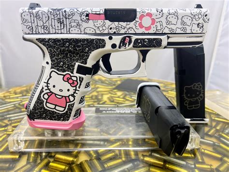Hello Kitty Glock
