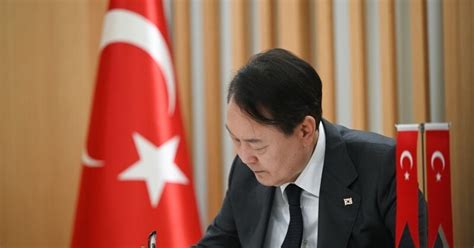 윤 대통령 튀르키예 지원에 만전지진 긴급구호 민관합동 회의