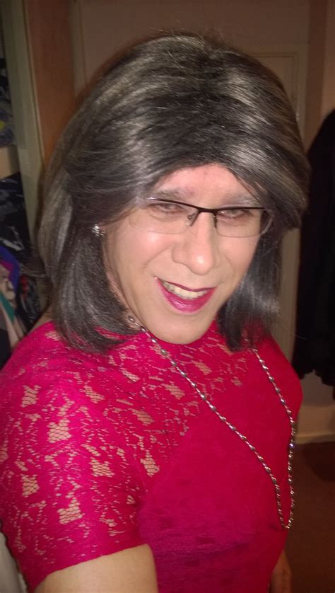 Red Lace Dress A Chance To Dress Sunday Evening So I Decid Flickr