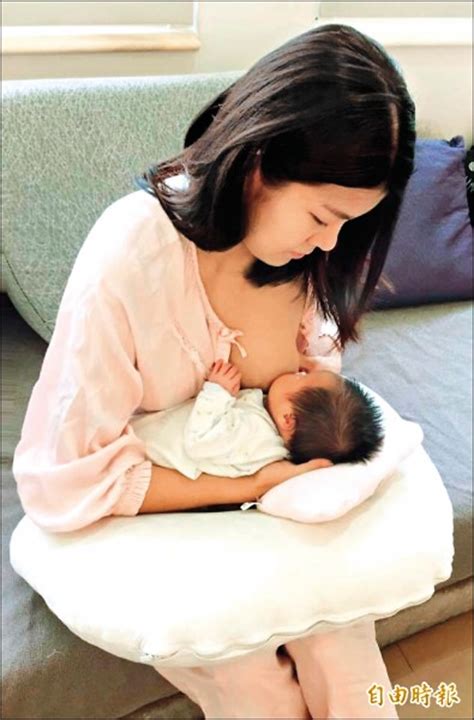 憂母乳不好 7成「職場媽咪」擬停餵 自由健康網