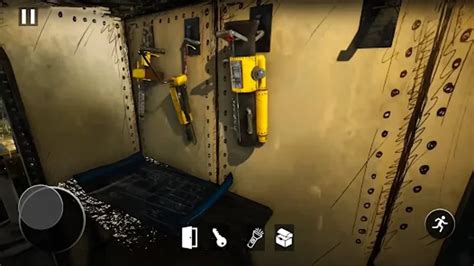 Scary Hidden Spider Train Game для Android — Скачать