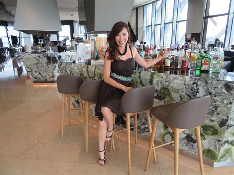 Kee Hua Chee Live Sex Goddess Corinna Tan Treated Her Living Divinity