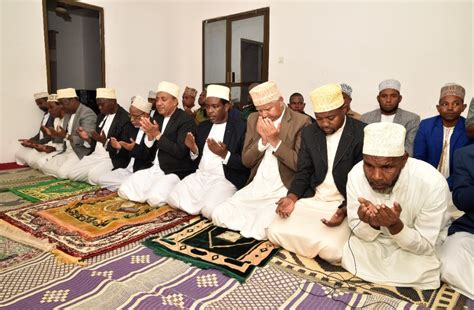 RAIS WA ZANZIBAR ALHAJ DK HUSSEIN ALI MWINYI AMEJUMUIKA NA WANANCHI WA MKOA WA KASKAZINI UNGUJA