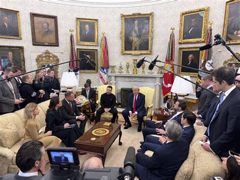 이재명은 25일 커다란숙제가있네요 Mania