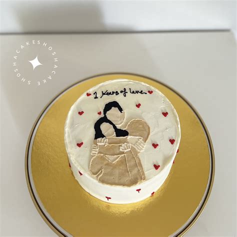 ننفذ تصاميمكم الخاصه بكل حب💛 للطلب او الاستفسار التواصل دايركت او عن
