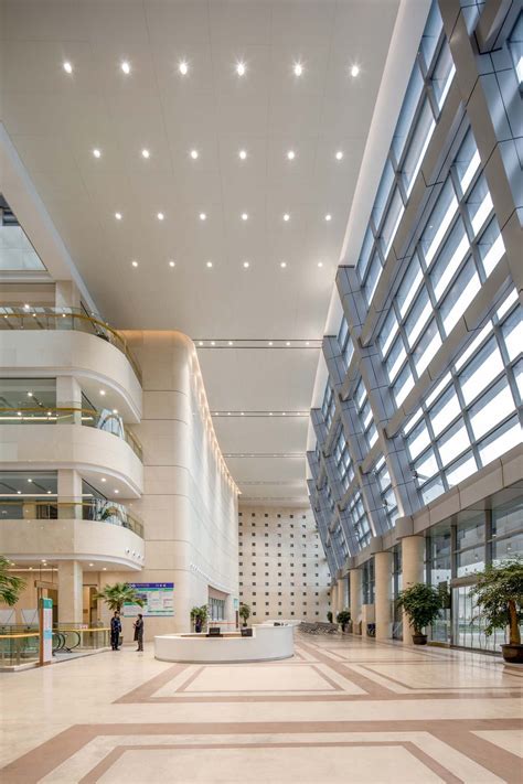 画廊 宁波市杭州湾医院 深总院 本原医疗建筑设计研究院 4