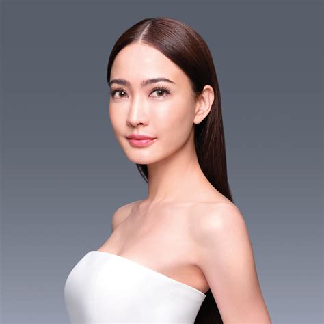 หนูน้อยบนยอดเขาอันหนาวเหน็บ หนูน้อยบนยอดเขาอันหนาวเหน็บ