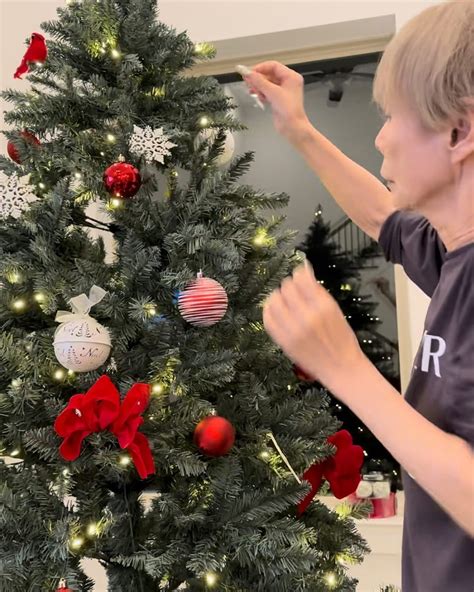 クリスマスツリーの飾り付けをしました🌲 我が家ではないですが🤣🤣🤣 Xmas Christmas Christmastree