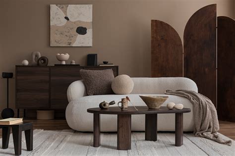 Desain Interior Interior Ruang Tamu Yang Nyaman Dengan Bingkai Poster