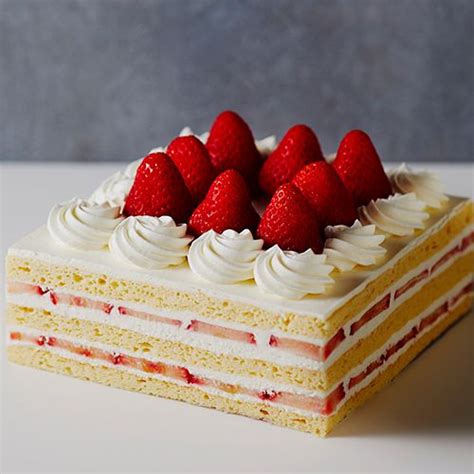 京王プラザホテル Christmas Cake2021｜イベント｜東京のホテルなら京王プラザホテル【公式】 Plaza Hotel